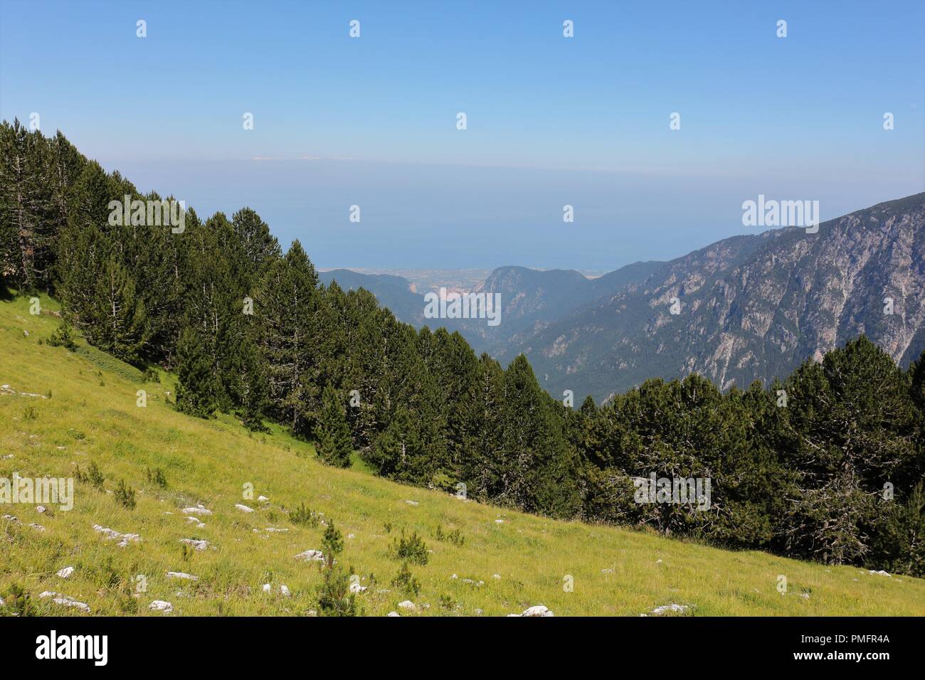 Olympus mountain hi-res stock photography and images - Alamy
