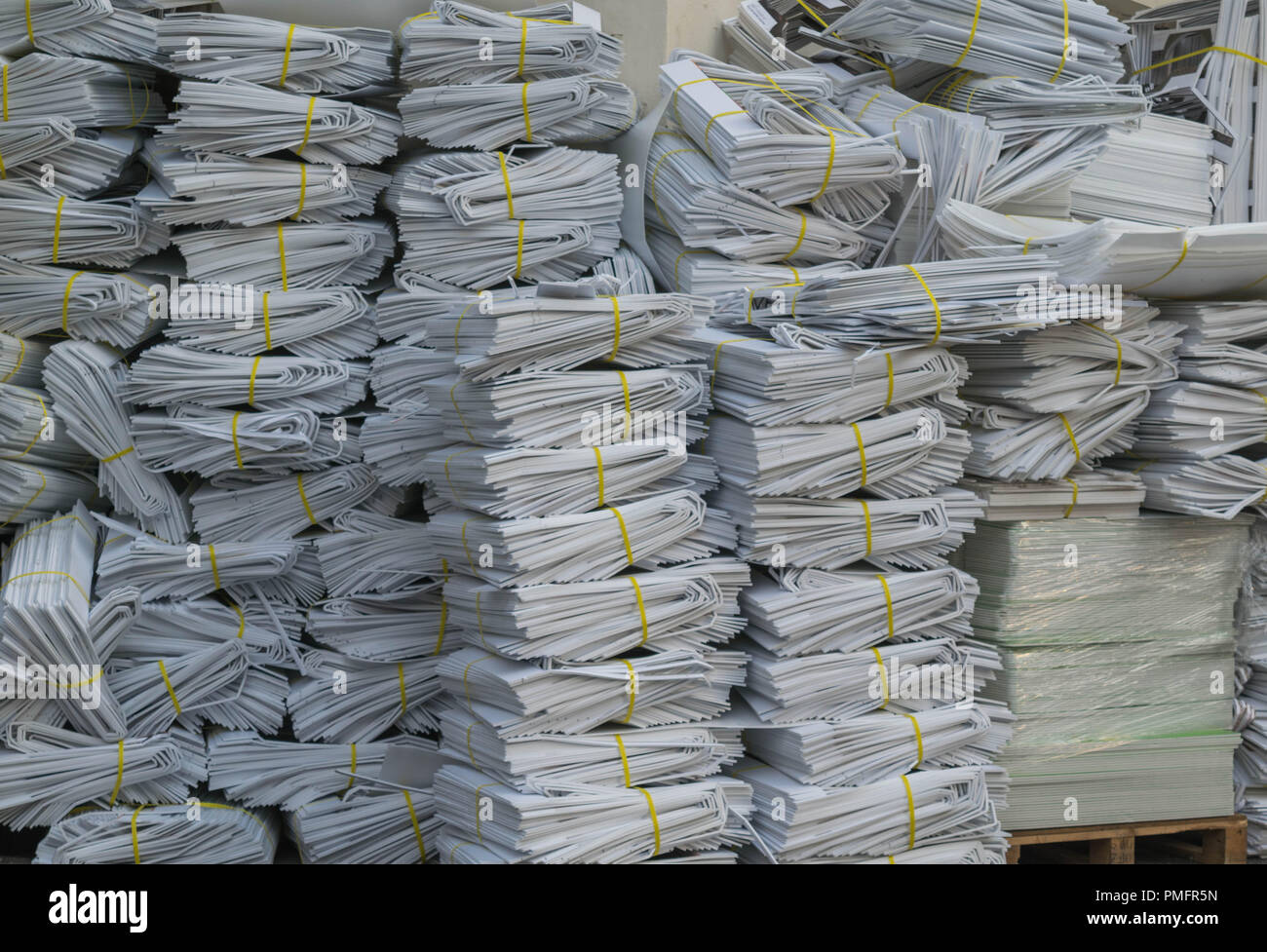 Raw materials bundle hi-res stock photography and images - Alamy