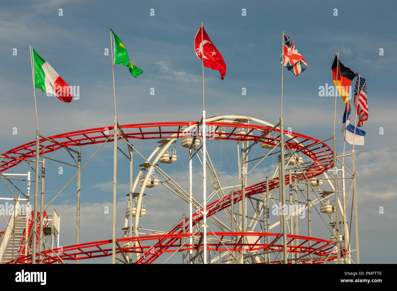 Fun fair barry island hi-res stock photography and images - Alamy