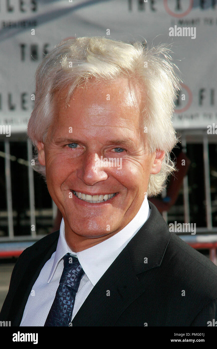 "The X-Files: I Want to Believe" Premiere Director Chris Carter 7-23 ...