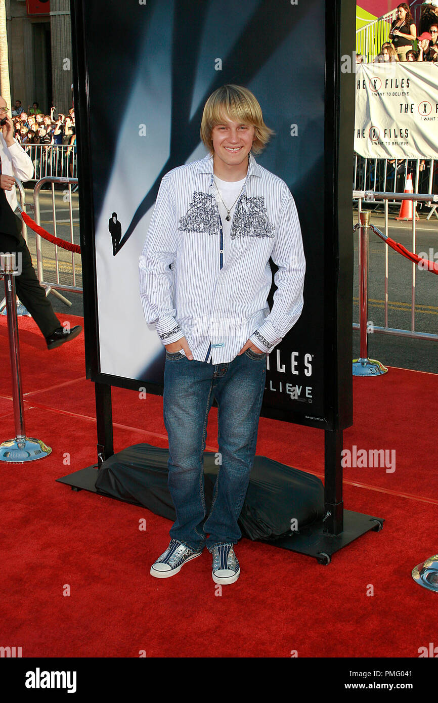 The X Files I Want To Believe Premiere Jason Dolley 7 23 2008 Mann