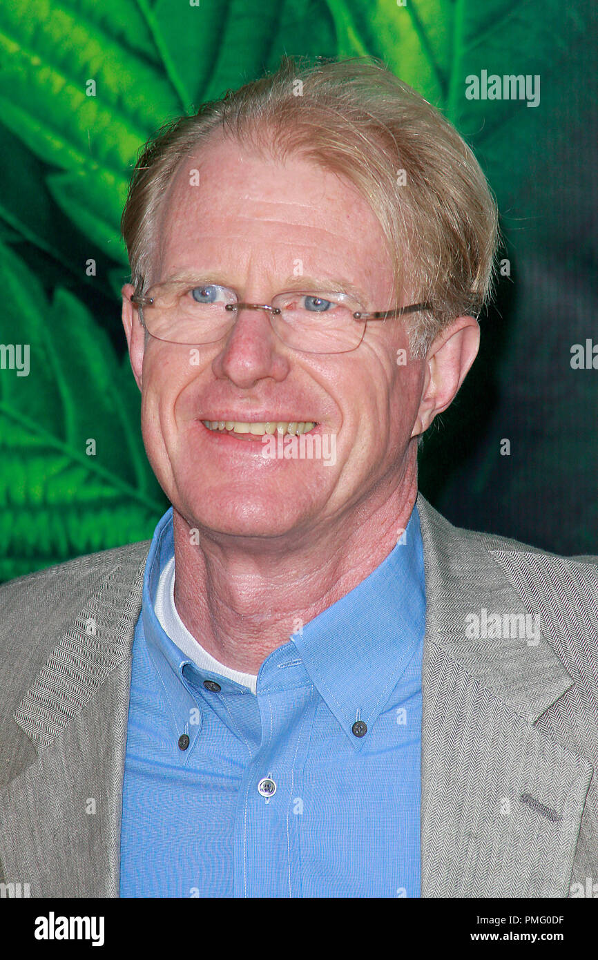 "Pineapple Express" Premiere Ed Begley Jr. 7-31-2008 / Mann Village ...
