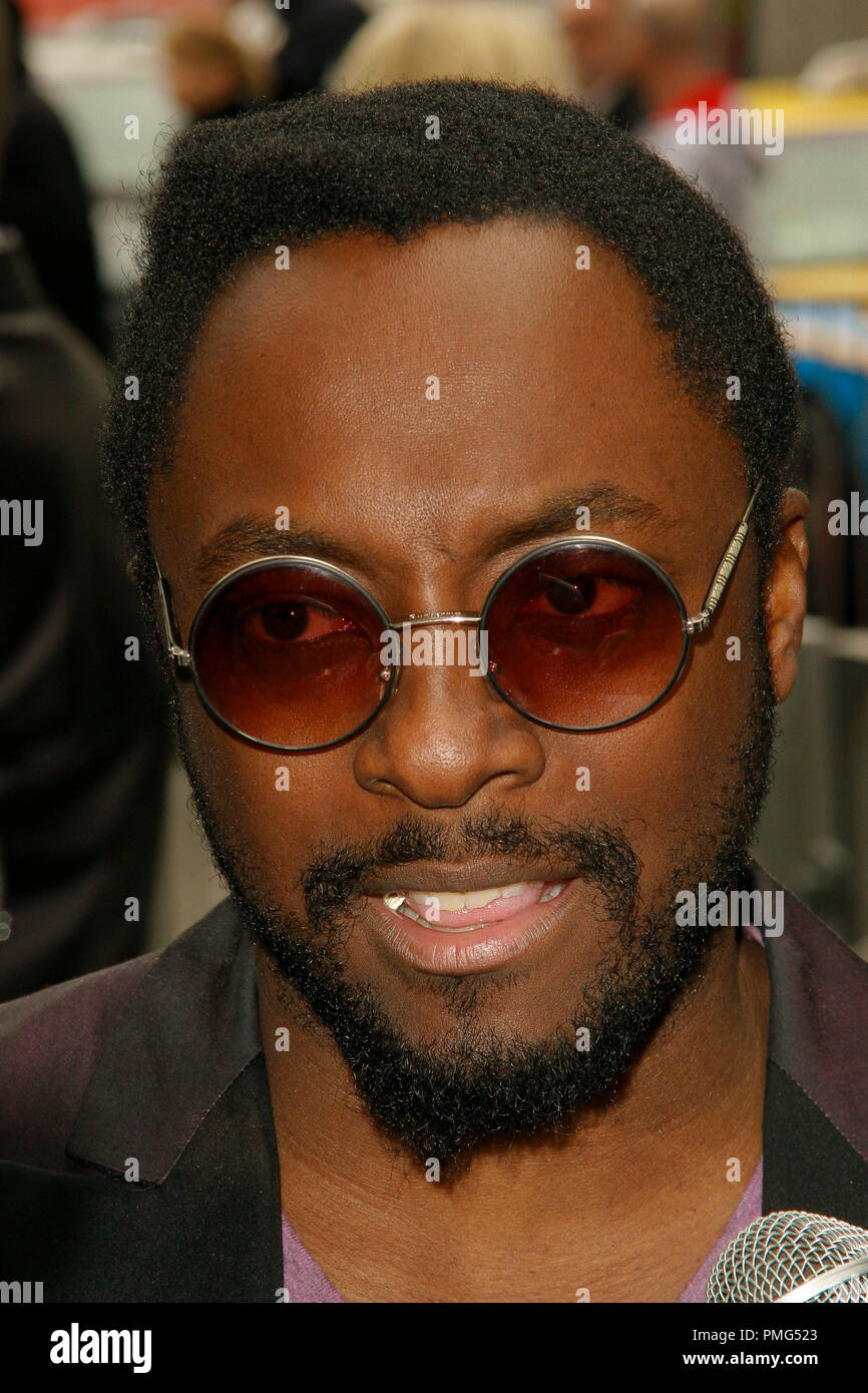 will.i.am of the group The Black Eyed Peas at the Hollywood Chamber of ...