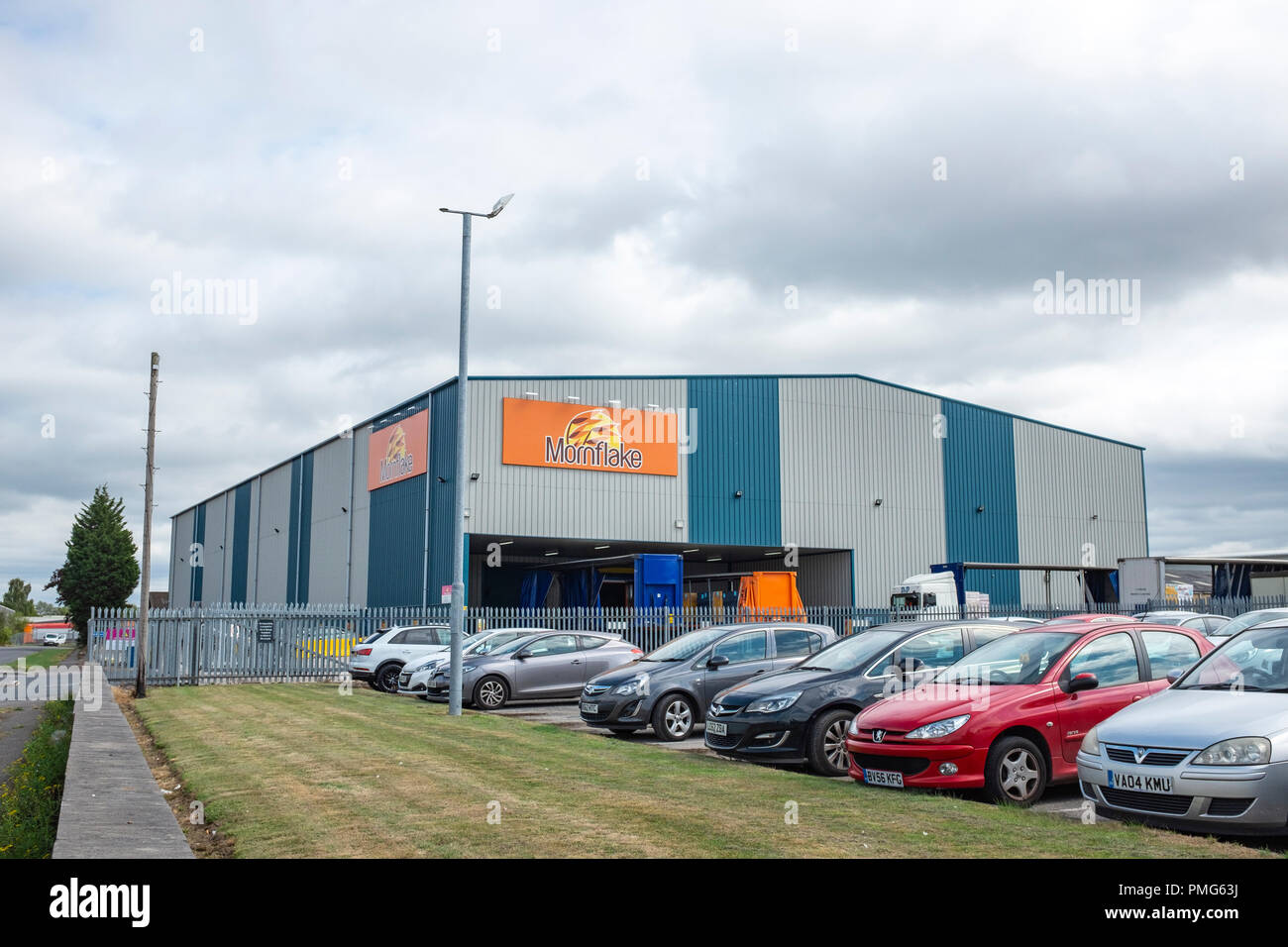 Logistics distribution hi-res stock photography and images - Alamy