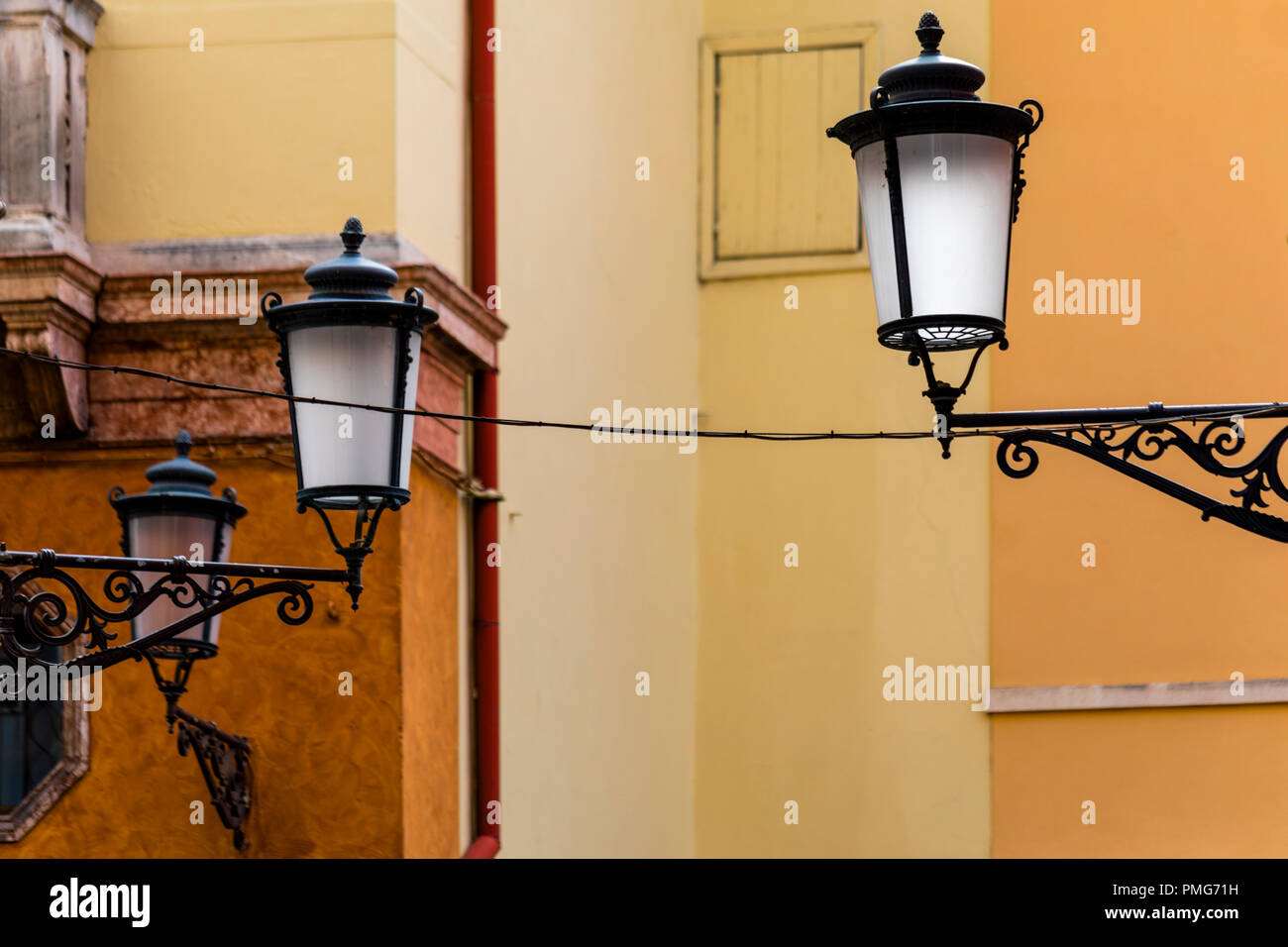 Traditional Italian lamp fixtures in Padua Stock Photo - Alamy