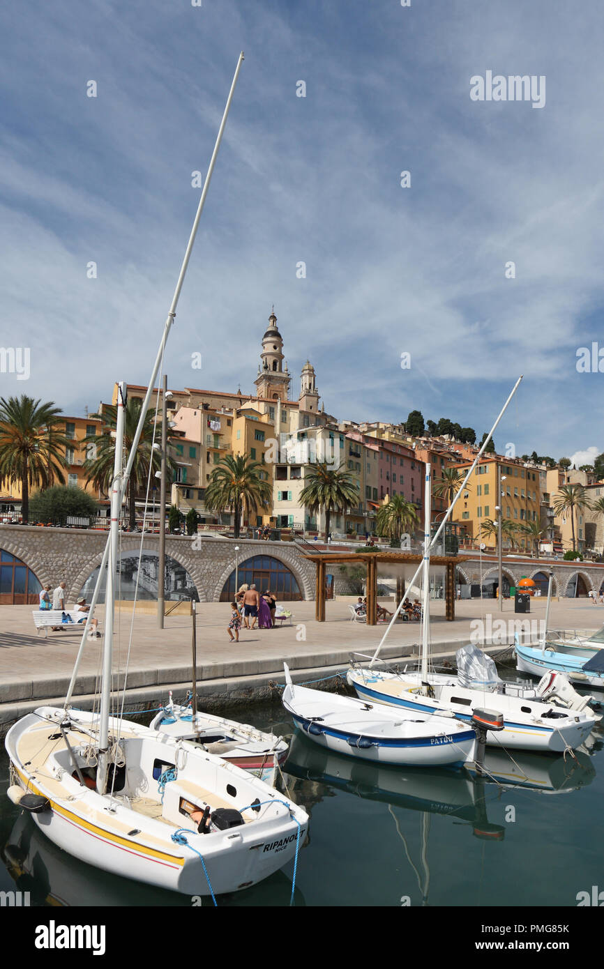 The Harbour, Menton, Cote d'Azur, France Stock Photo - Alamy