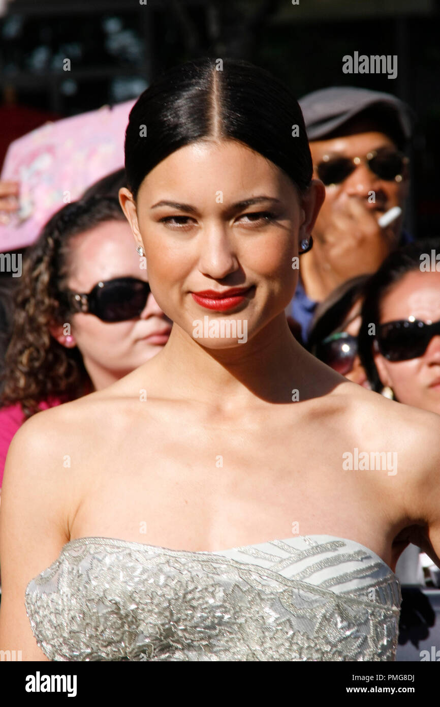 Julia Jones at the Premiere of Summit Entertainment's "TheTwilight Saga ...