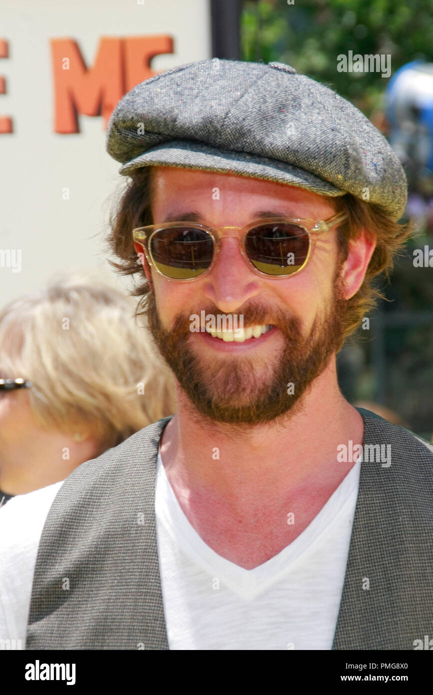 Noah Wyle at the Premiere of Universal Pictures' "Despicable Me ...