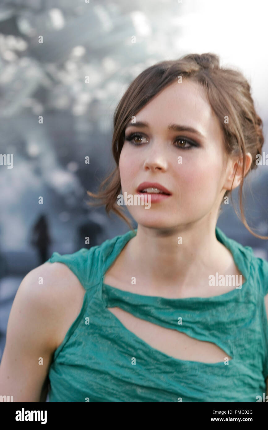 Ellen Page at the Premiere of Warner Brothers Pictures' "Inception ...