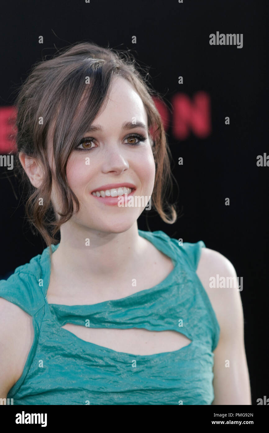 Ellen Page at the Premiere of Warner Brothers Pictures' "Inception ...