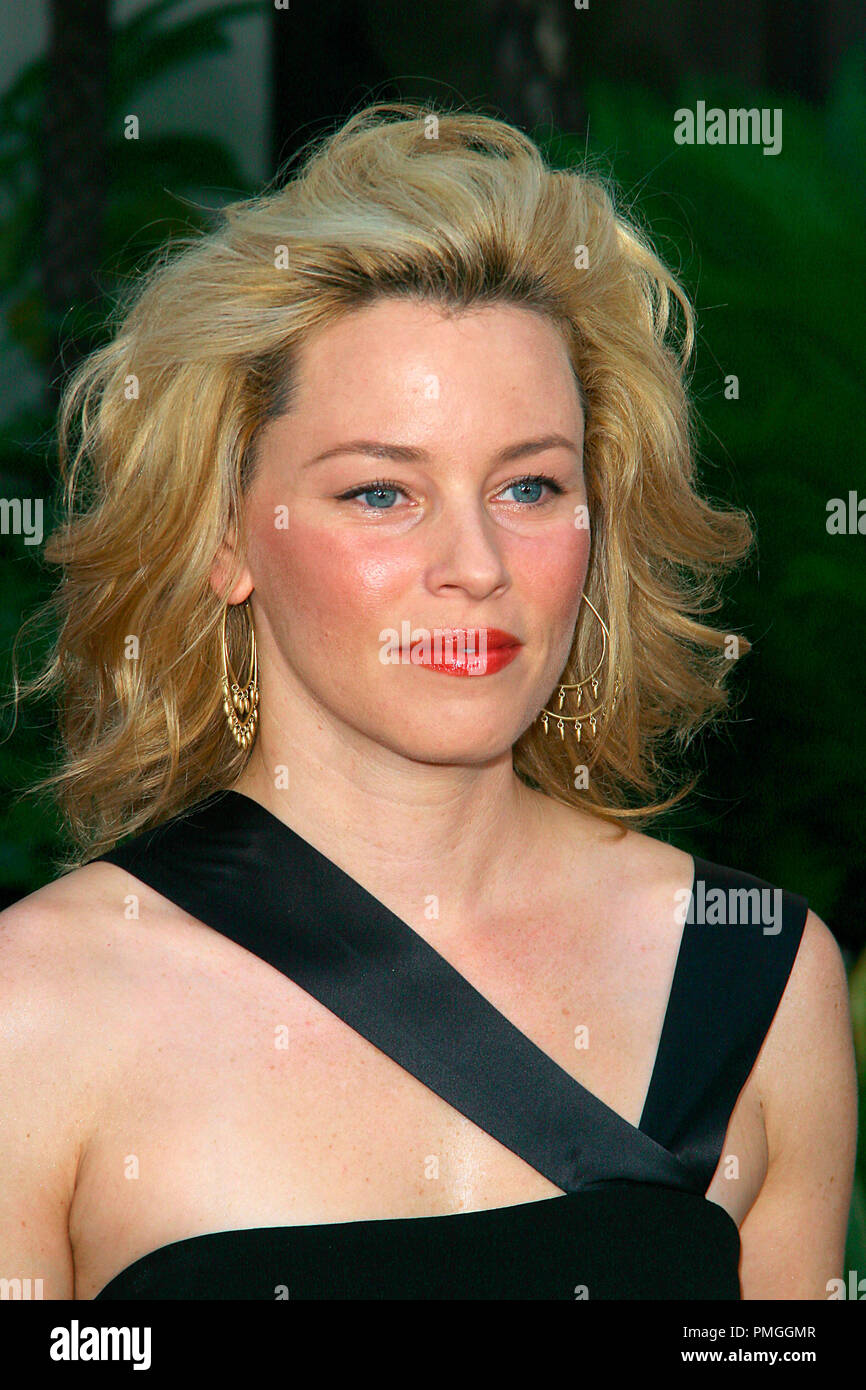 Elizabeth Banks at the Premiere of Universal Pictures' "Funny People ...