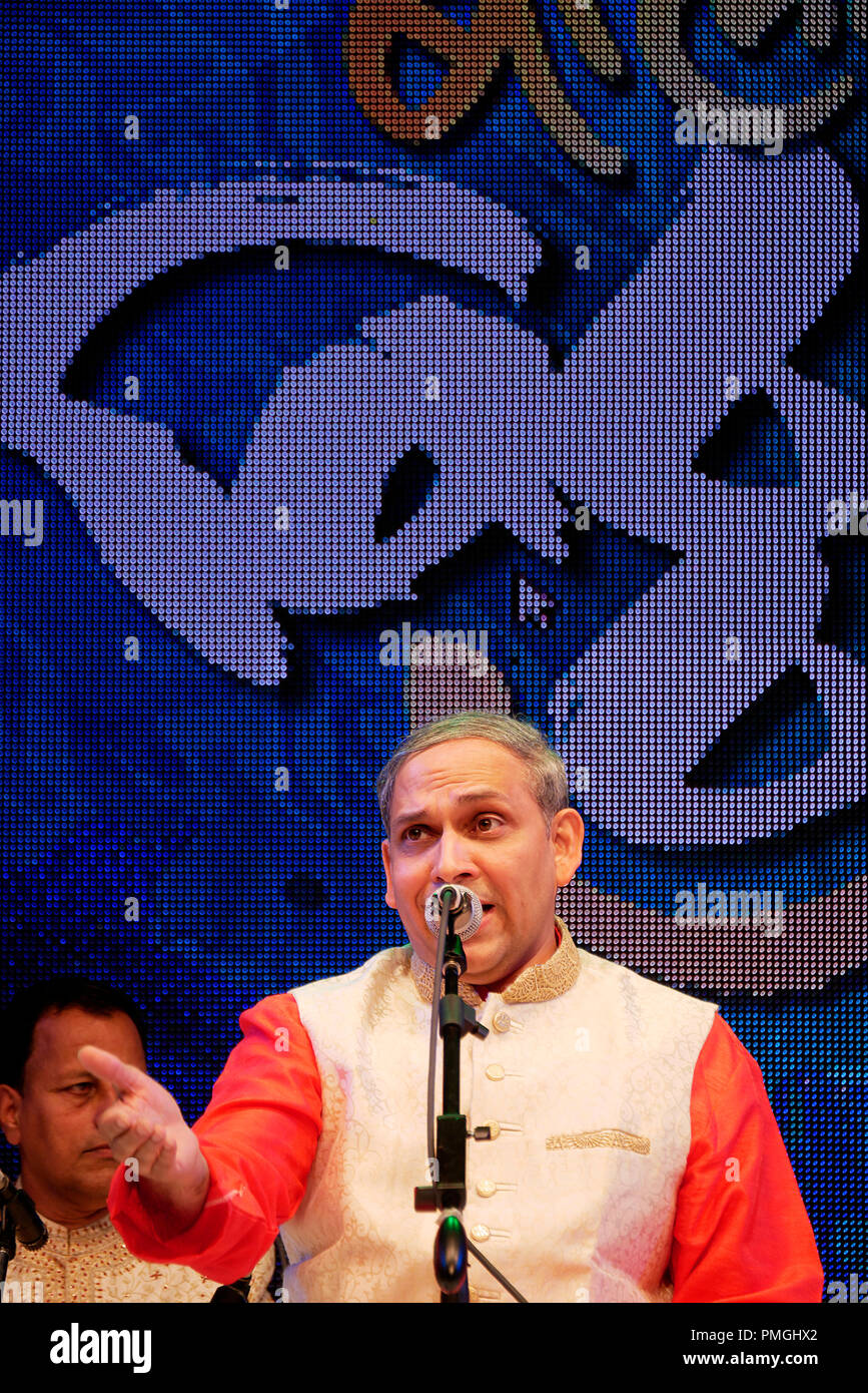 Anand Bhate singing Indian Classical vocal abhang/ bhajans during ...