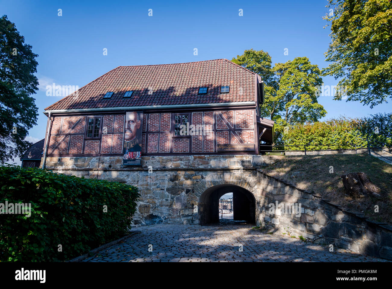 Resistance museum hi-res stock photography and images - Alamy