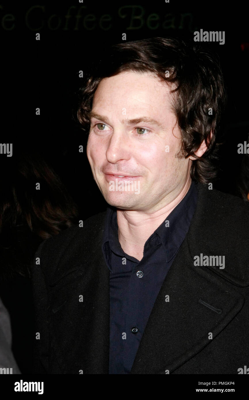 Henry thomas dear john premiere hi-res stock photography and images - Alamy