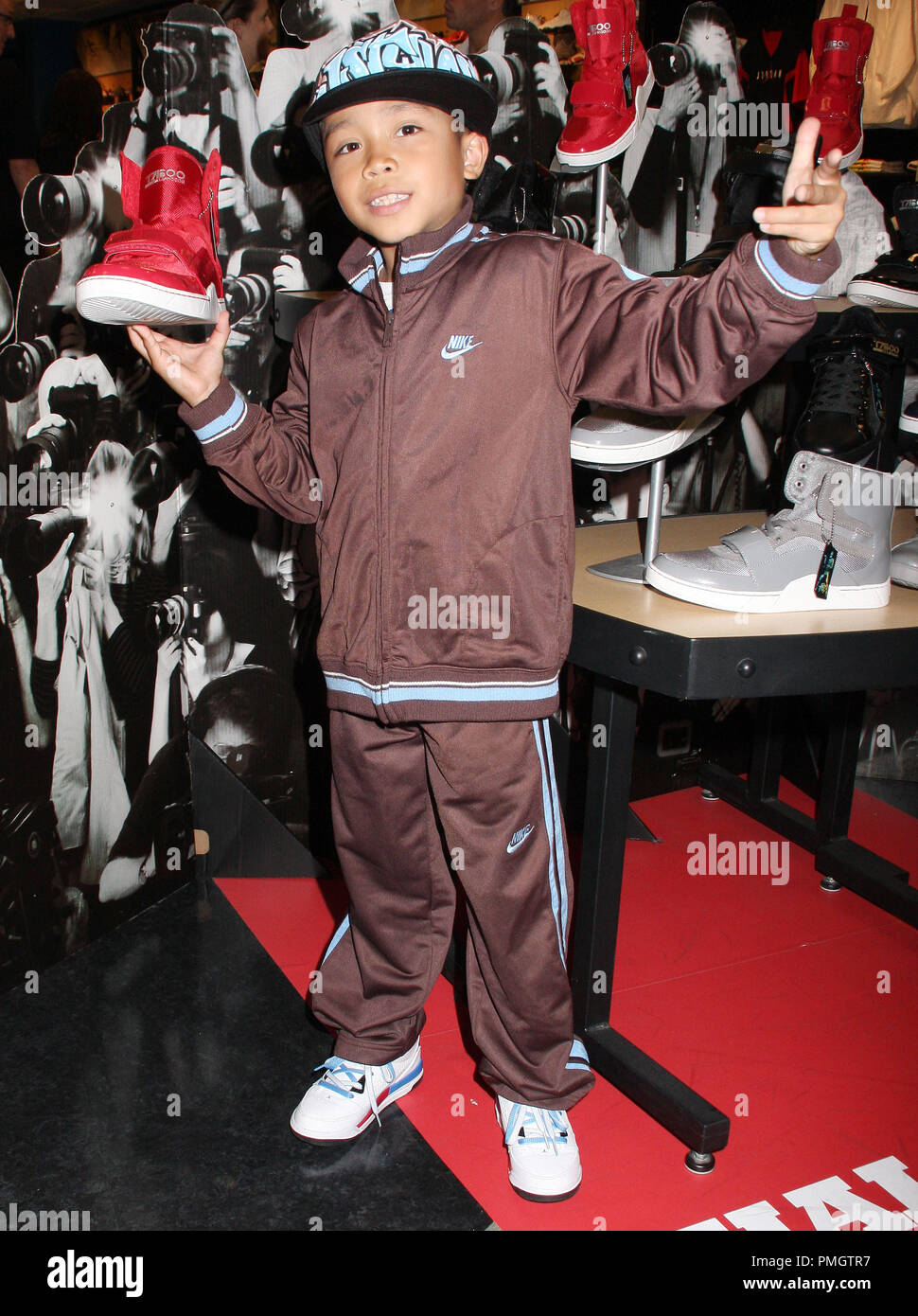 B-Boy Jalen Testerman at the Taboo Deltah 3008 meet and greet autograph ...