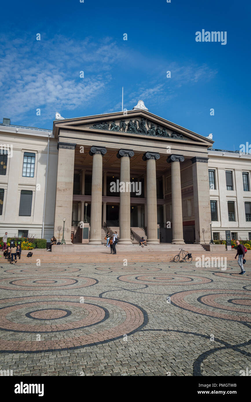 Oslo university hall hi-res stock photography and images - Alamy