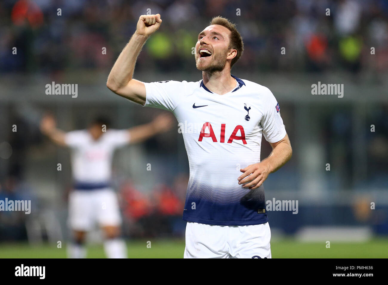 Christian eriksen goal tottenham hi-res stock photography and images ...