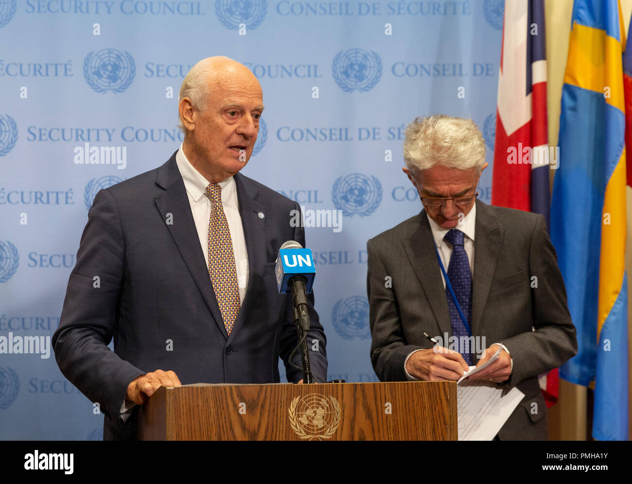 Mark lowcock hi-res stock photography and images - Alamy