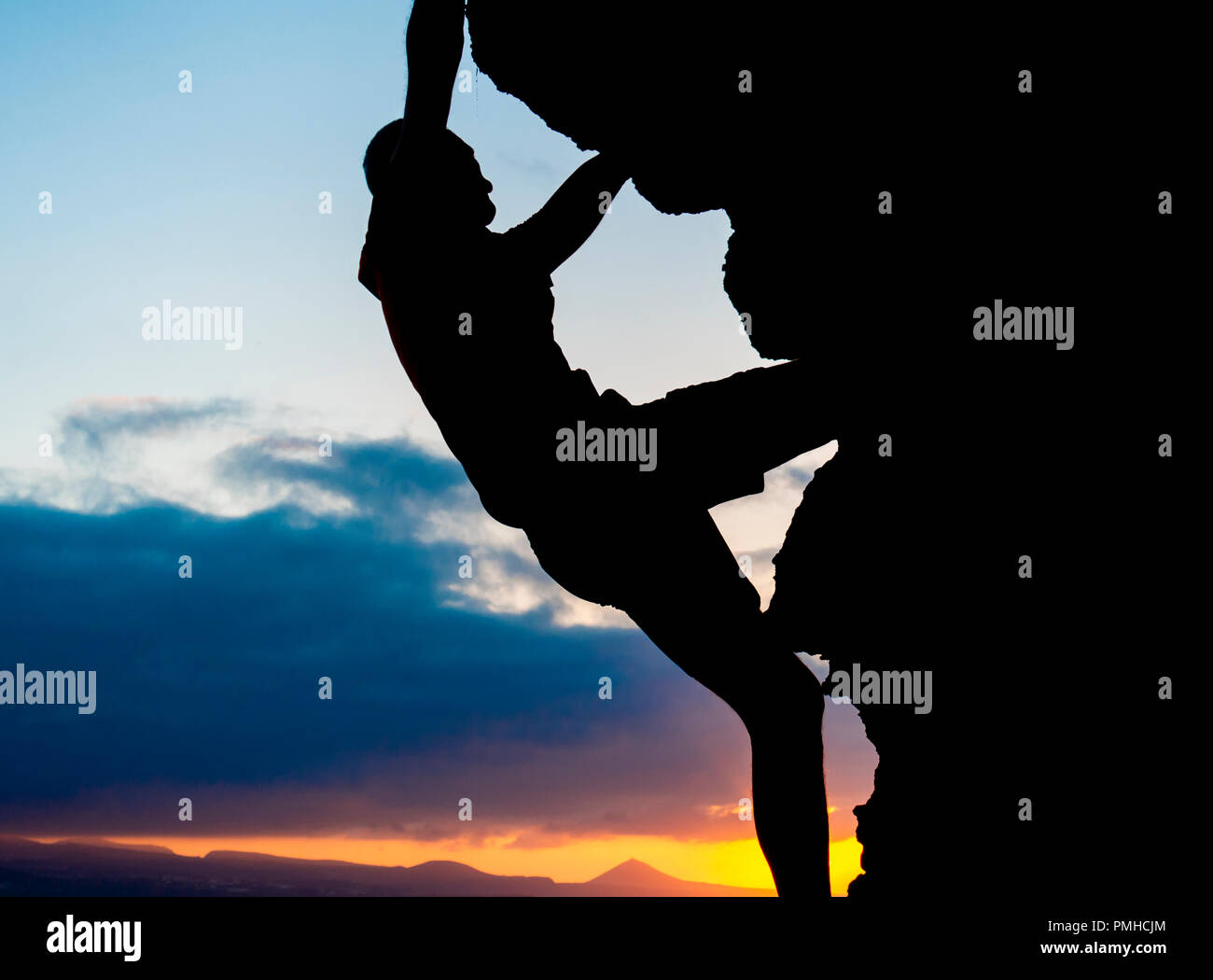 Long shadows cast by runners at city fun run event Stock Photo - Alamy