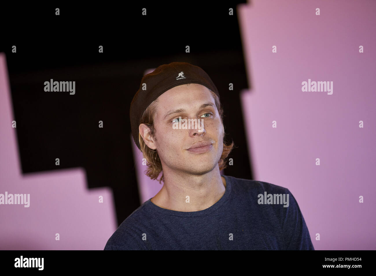 John steiner hi-res stock photography and images - Alamy