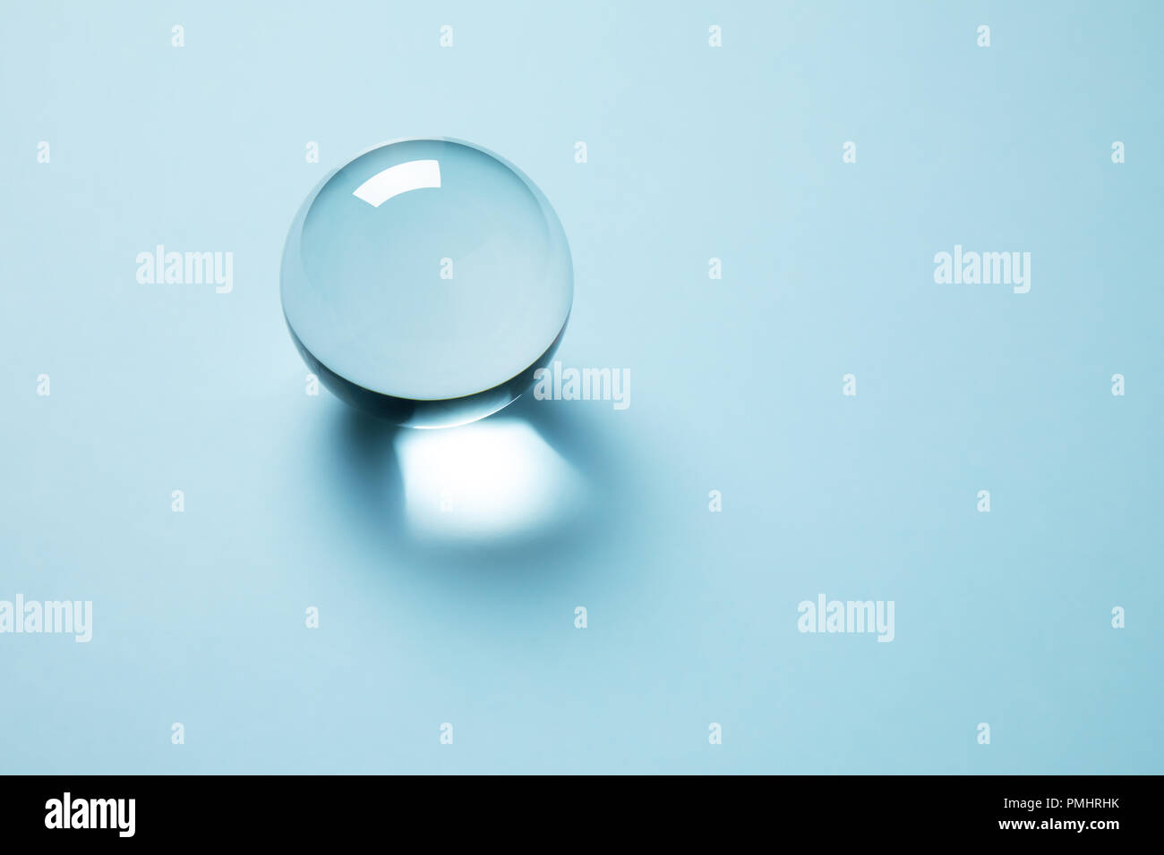 Crystal glass model globe hi-res stock photography and images - Alamy