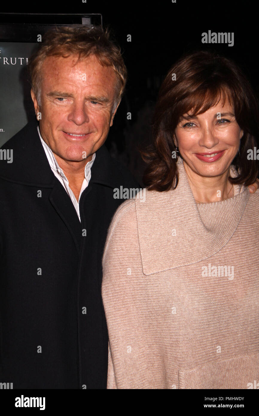 Anne Archer 09/20/10 "Waiting for 'Superman'" Los Angeles Premiere ...