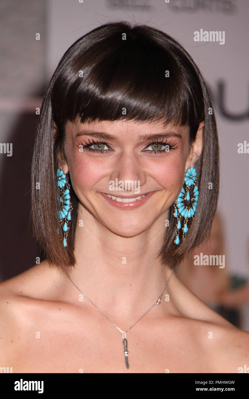 Alexandra Ella 09/22/10 "You Again" Premiere @ El Capitan Theatre ...