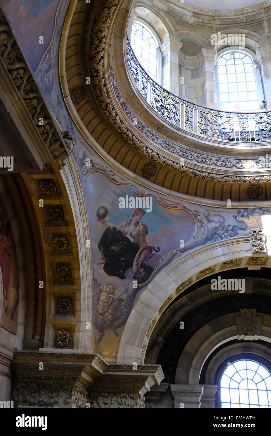 Castle howard interior hi-res stock photography and images - Alamy