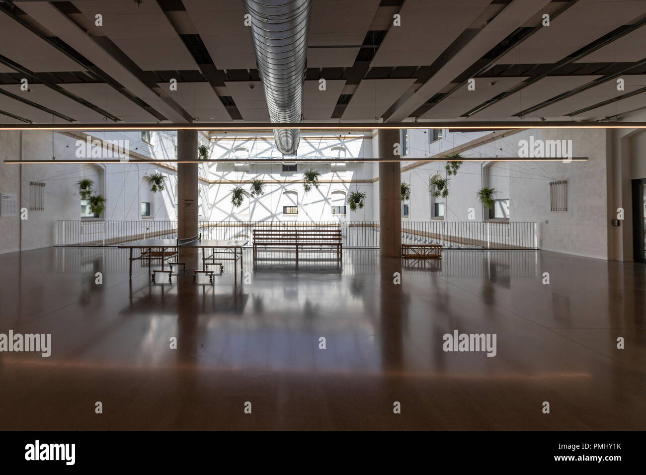 Modern third floor view hi-res stock photography and images - Alamy