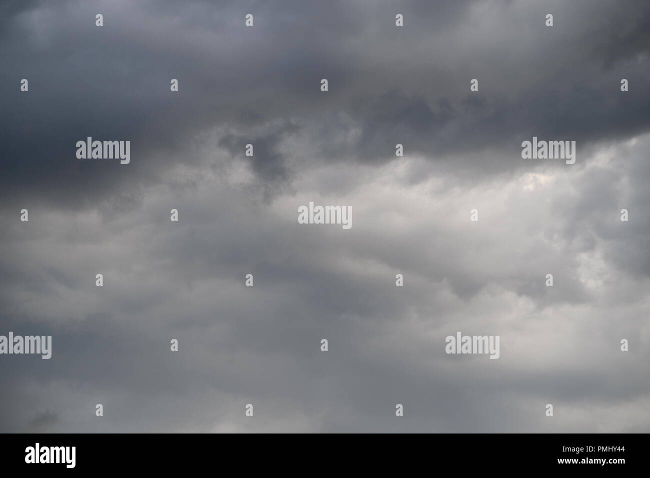 Evening Sky Weather forecast with clouds and sunbeam Stock Photo - Alamy