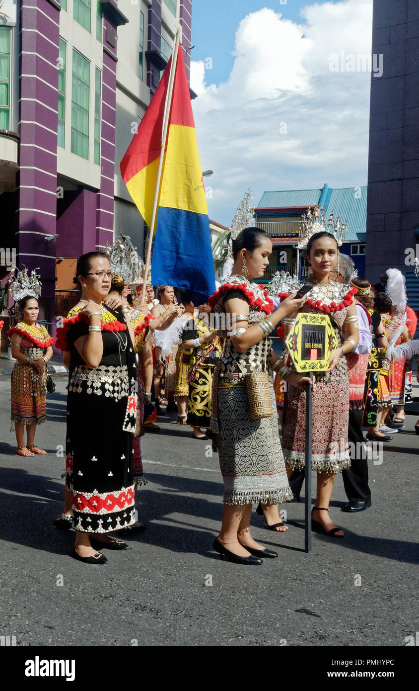 Sarawak natives hi-res stock photography and images - Alamy