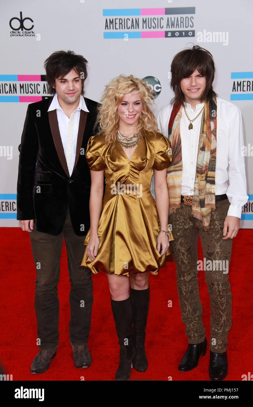 The Band Perry - (l-r) Reid Perry,Kimberly Perry and Neil Perry at the ...