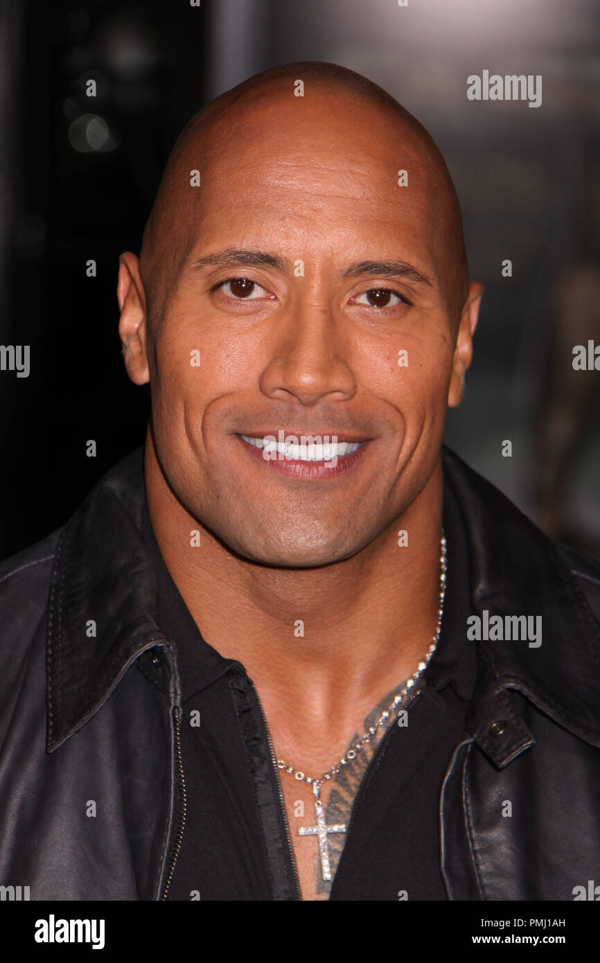 Dwayne Johnson 11/22/10/ "Faster" Premiere @ Grauman's Chinese Theatre ...