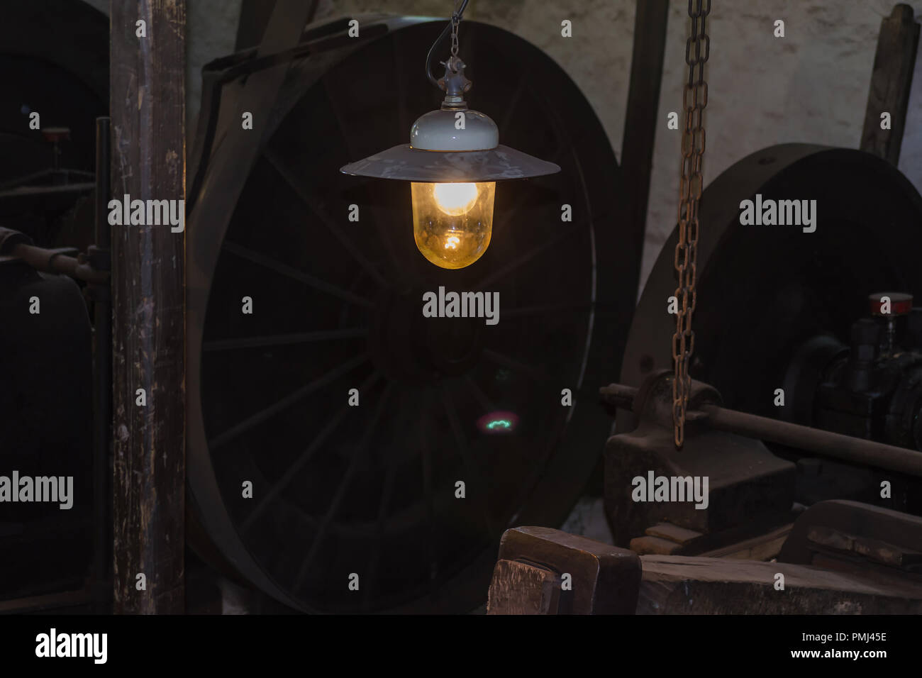 Old Light Bulb Factory High Resolution Stock Photography and Images - Alamy