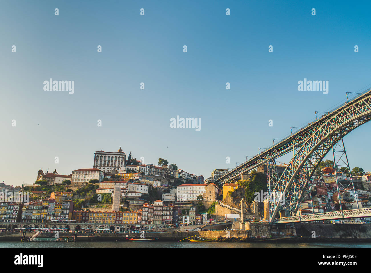 dom luis i bridge, porto, portugal Stock Photo - Alamy