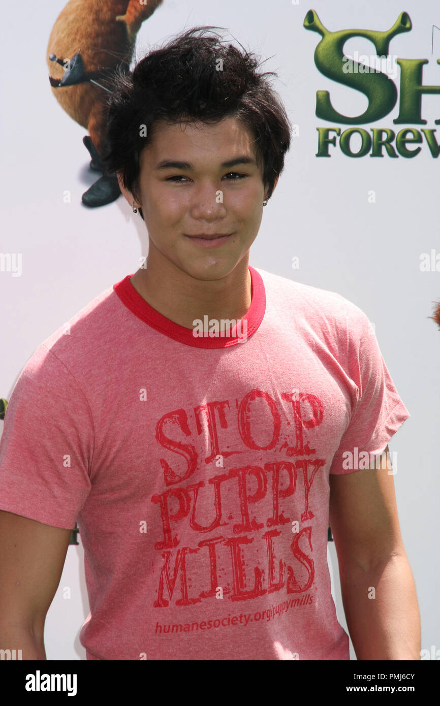 Boo Boo Stewart at the Los Angeles Premiere of "Shrek Forever After ...