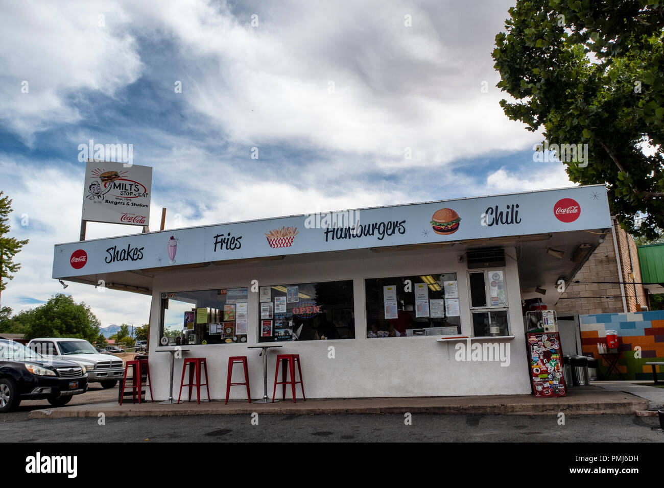 Stop and eat hi-res stock photography and images - Alamy