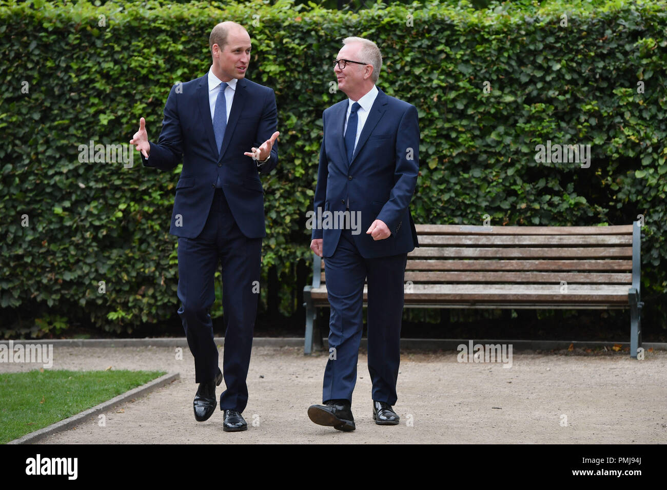 The Duke of Cambridge (left) with Ian Austin MP at the unveiling of a ...