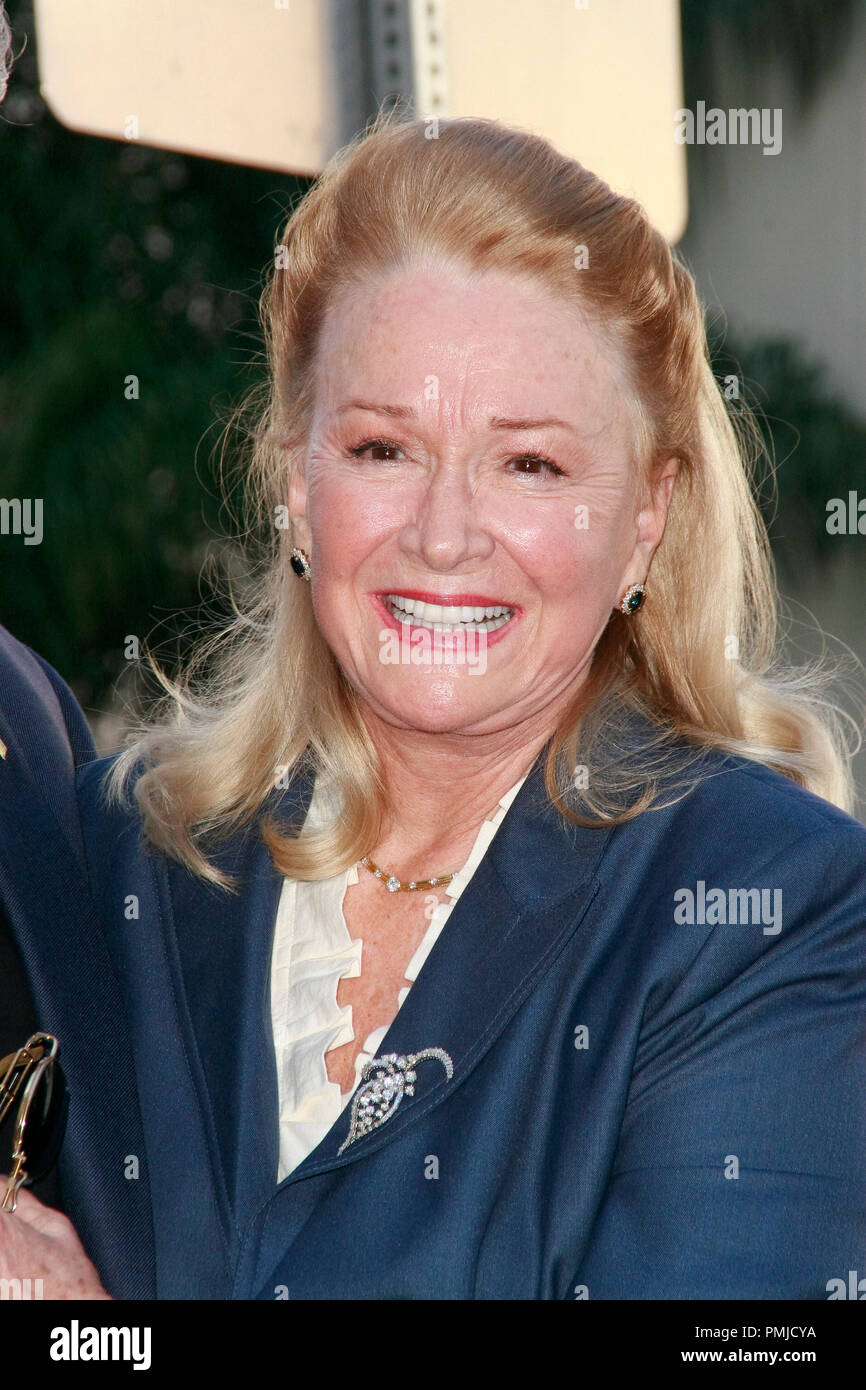Diane Ladd at the Hollywood Chamber of Commerce ceremony to honor Bruce ...