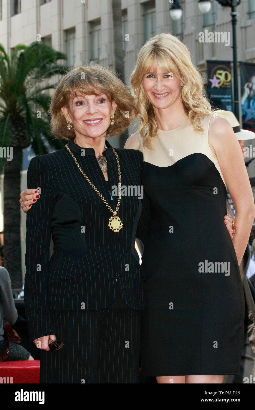Veronique Peck (Mrs. Gregory Peck) and Laura Dern at the Hollywood ...