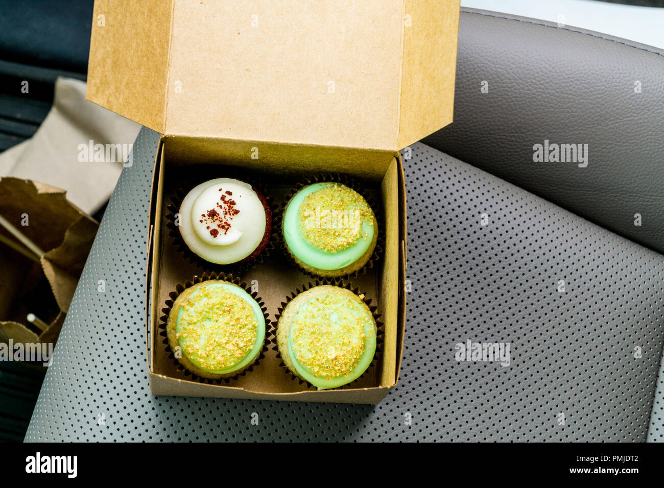 Beautiful Cupcakes from the Sugar Cubed Bakery in Gresham Oregon USA ...
