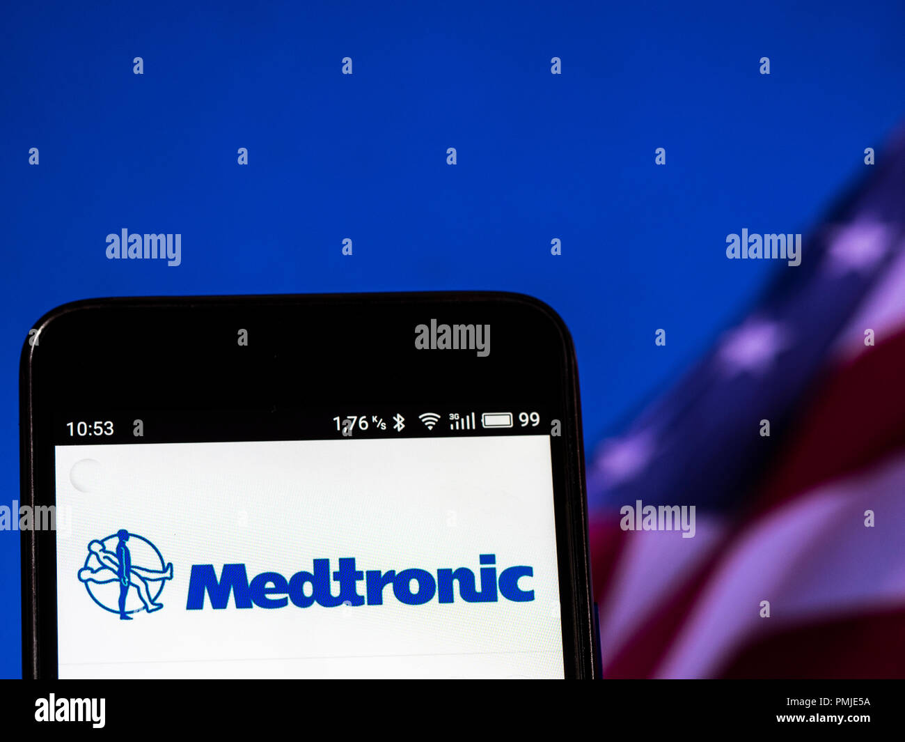Medtronic logo hi-res stock photography and images - Alamy