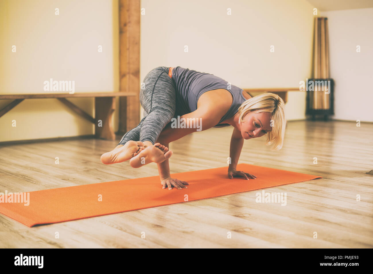 Eight angle posture hi-res stock photography and images - Alamy