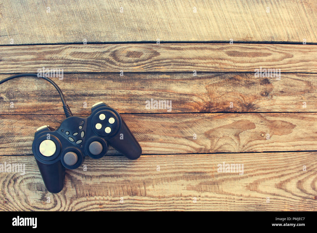 Electronic gamer image hi-res stock photography and images - Alamy