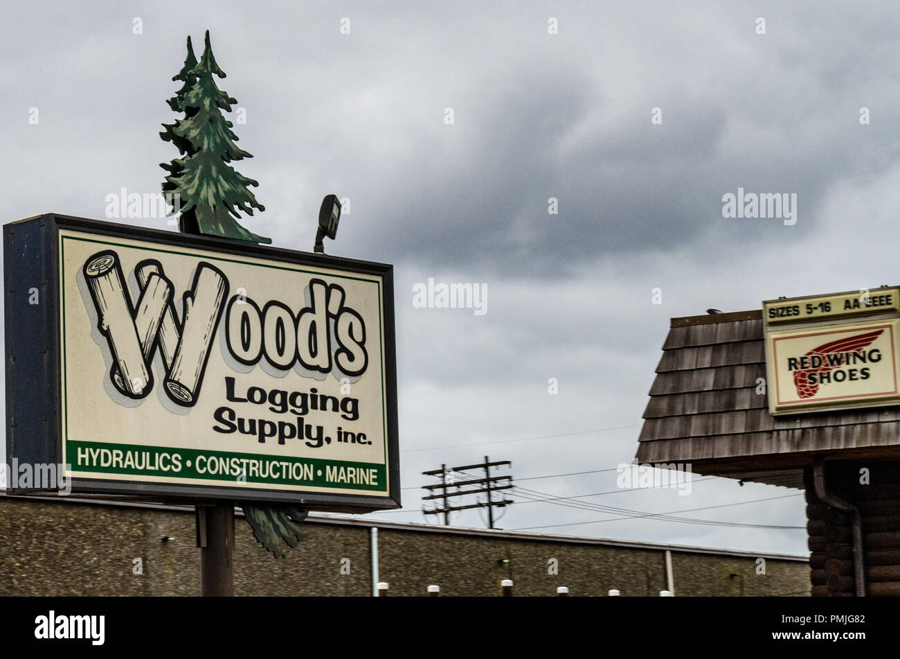 Logging in washington state hi-res stock photography and images - Alamy