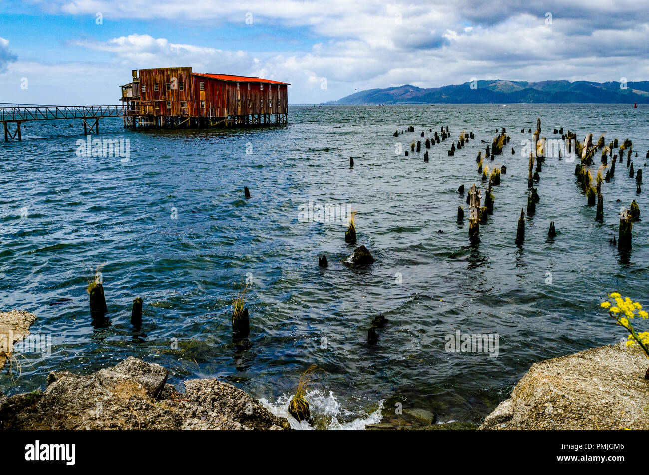 Astoria river walk hi-res stock photography and images - Alamy