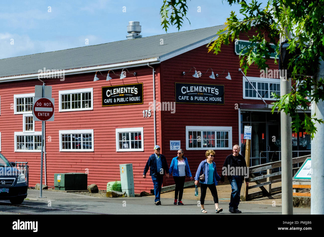 Clements cafe hi-res stock photography and images - Alamy