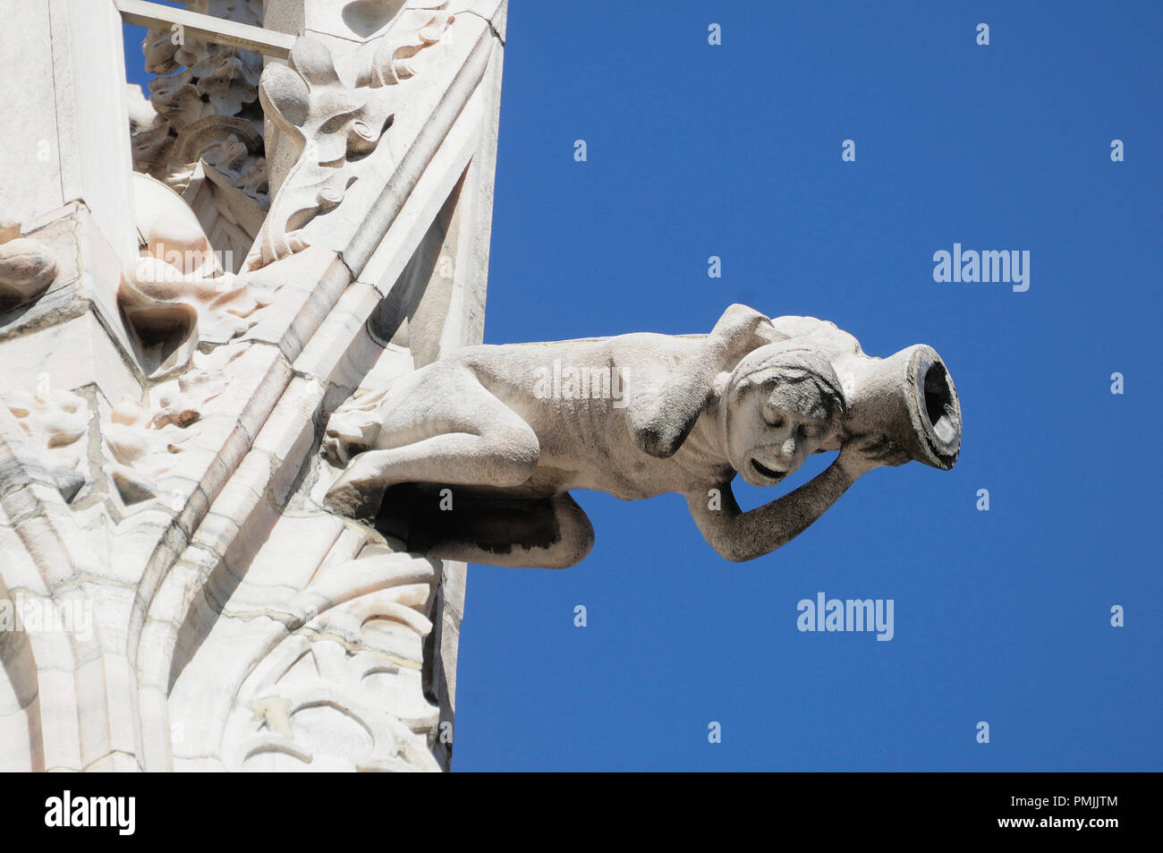 Milan cathedral gargoyle hi-res stock photography and images - Alamy