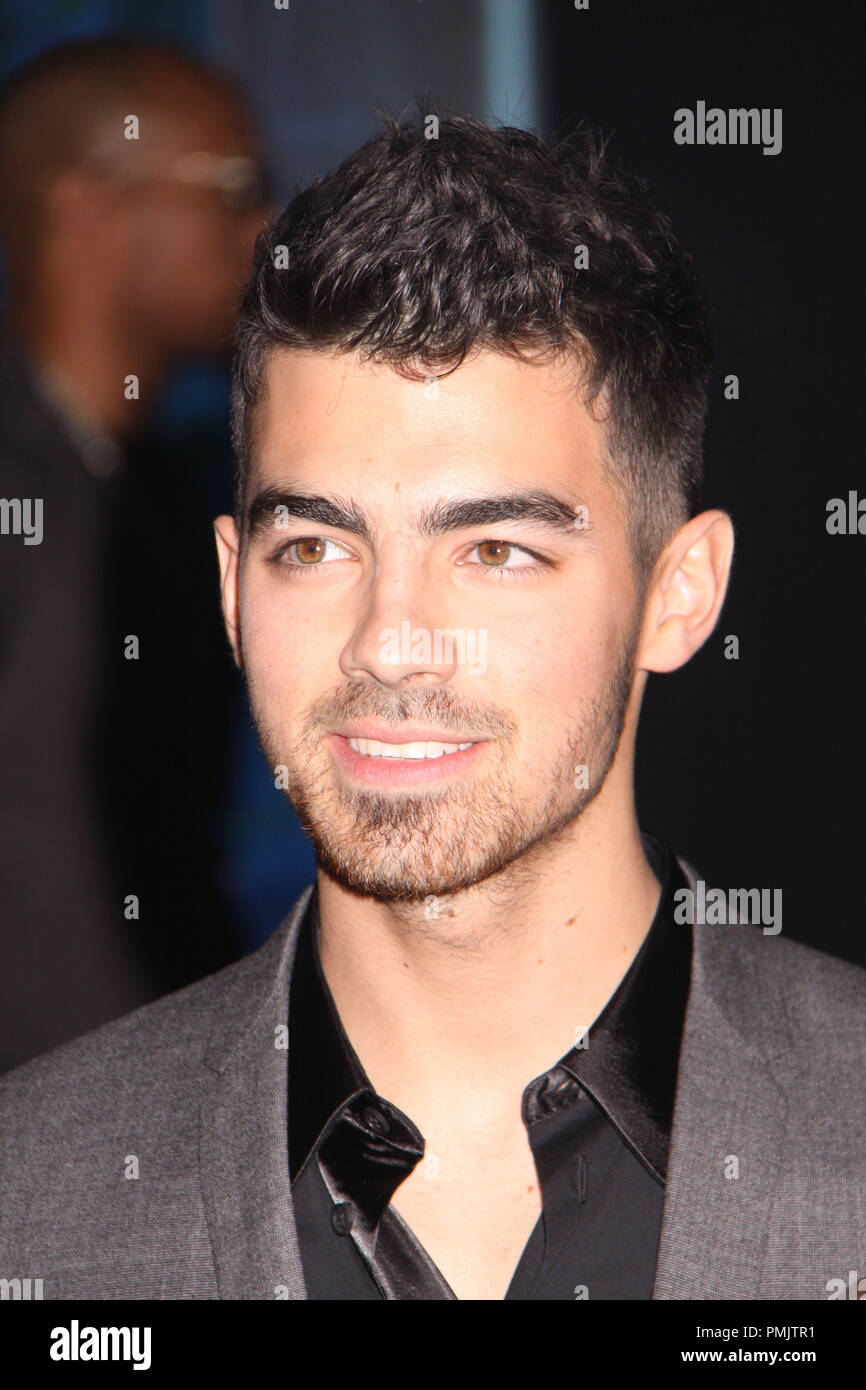 Joe jonas 2010 tron hi-res stock photography and images - Alamy