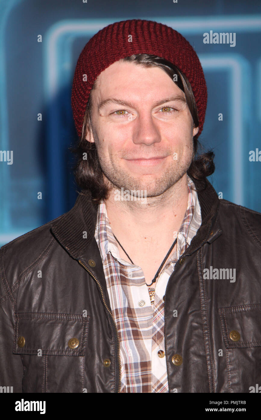 Patrick Fugit 12/11/2010, "Tron Legacy" Premiere, El CapitanTheatre ...